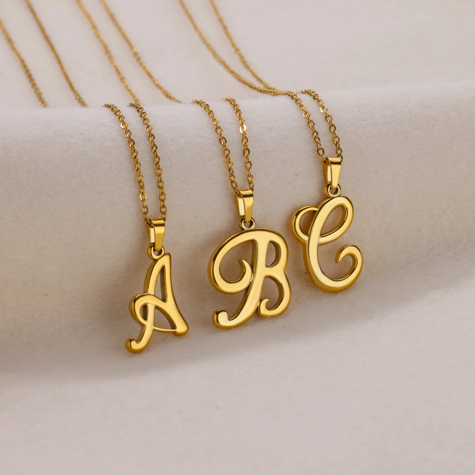 18k Cursive Initial Necklace – Huenaut